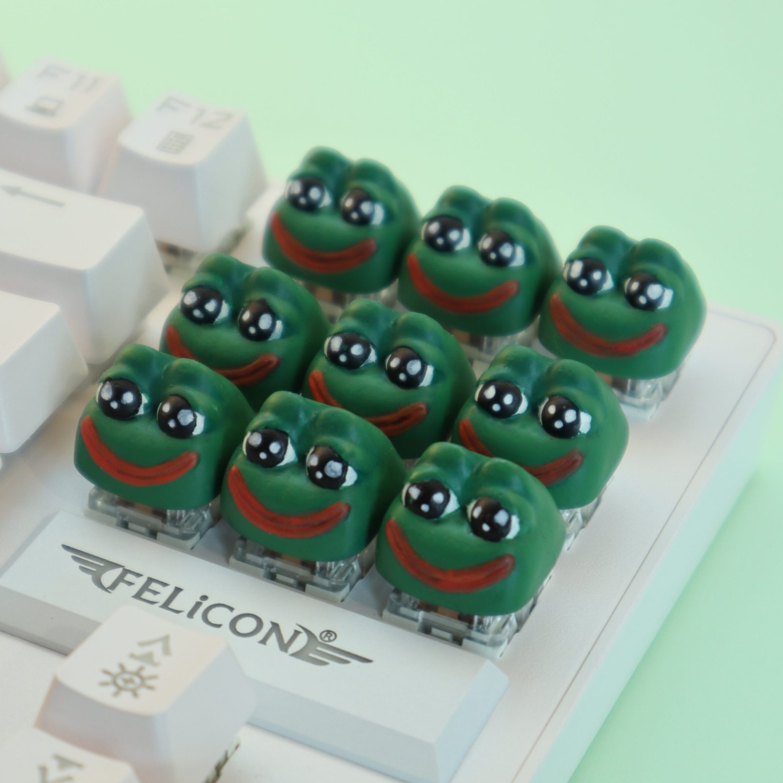 Peepo Handmade Artisan Keycap - PeepoParadise